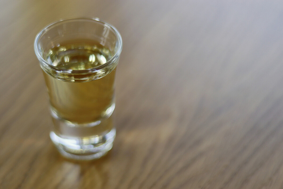 È lo storico liquore dei marinai che nelle Marche si fa dal XIII secolo ...