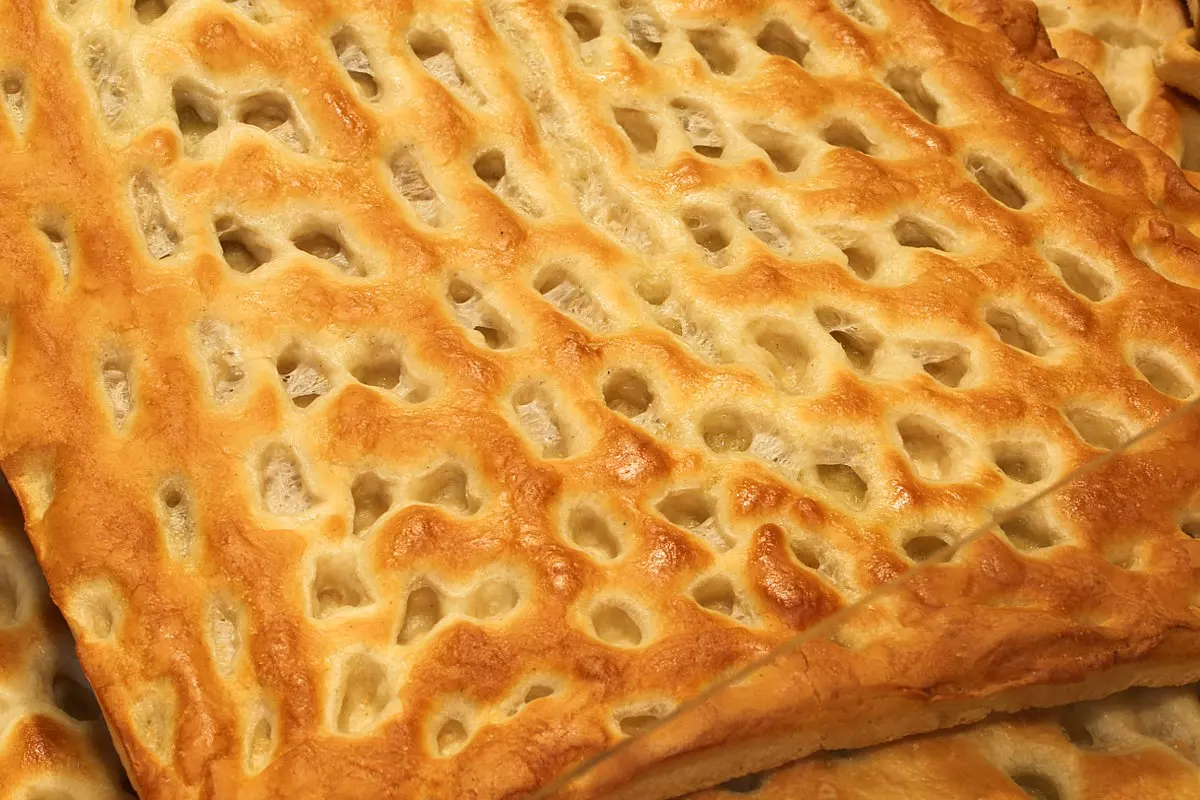 Vuoi mangiare la fugassa quella vera? Ecco 5 posti a Genova dove trovi ...