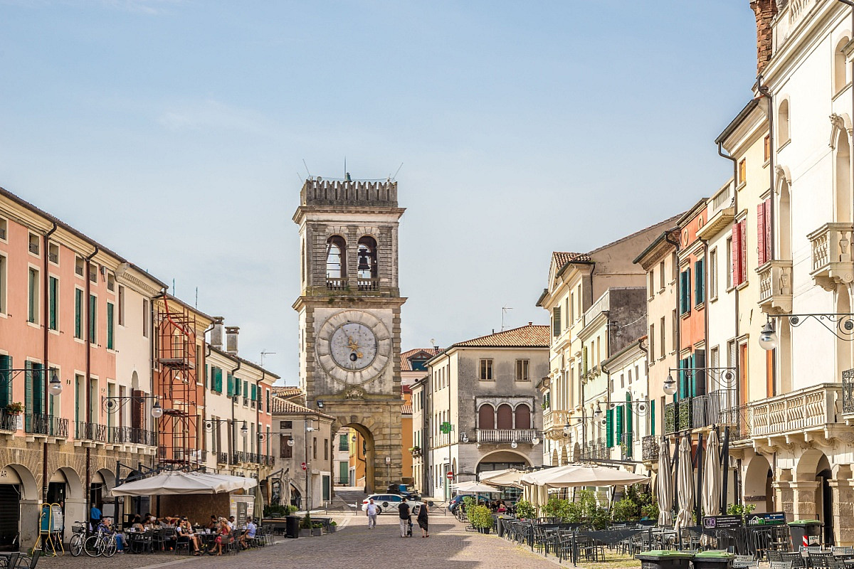È tra le colline del Veneto la tua prossima meta di primavera: cosa ...
