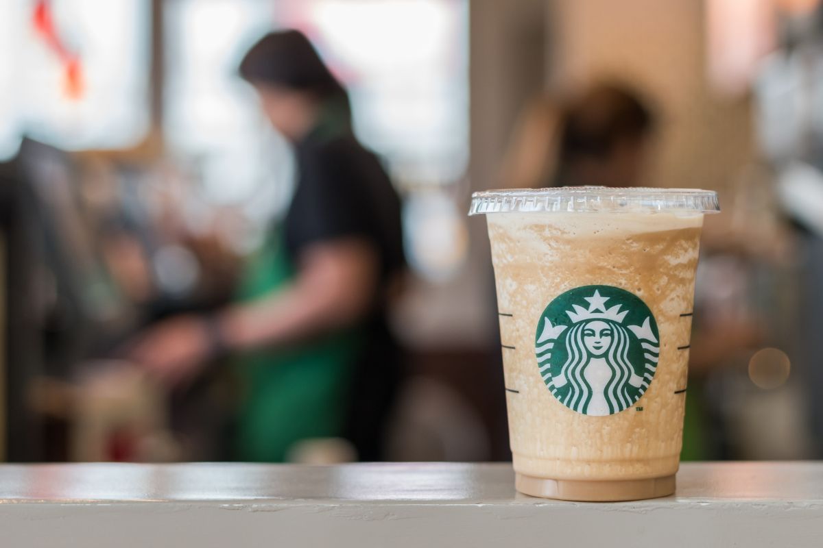 Starbucks rafforza la sua presenza in Italia e apre un nuovo store a ...